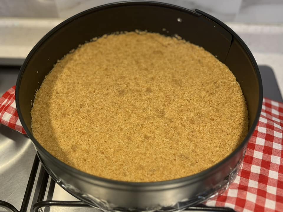 Desert cu griș si sos de portocale, o delicatesă usor de pregătit