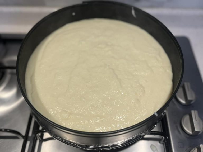 Desert cu griș si sos de portocale, o delicatesă usor de pregătit